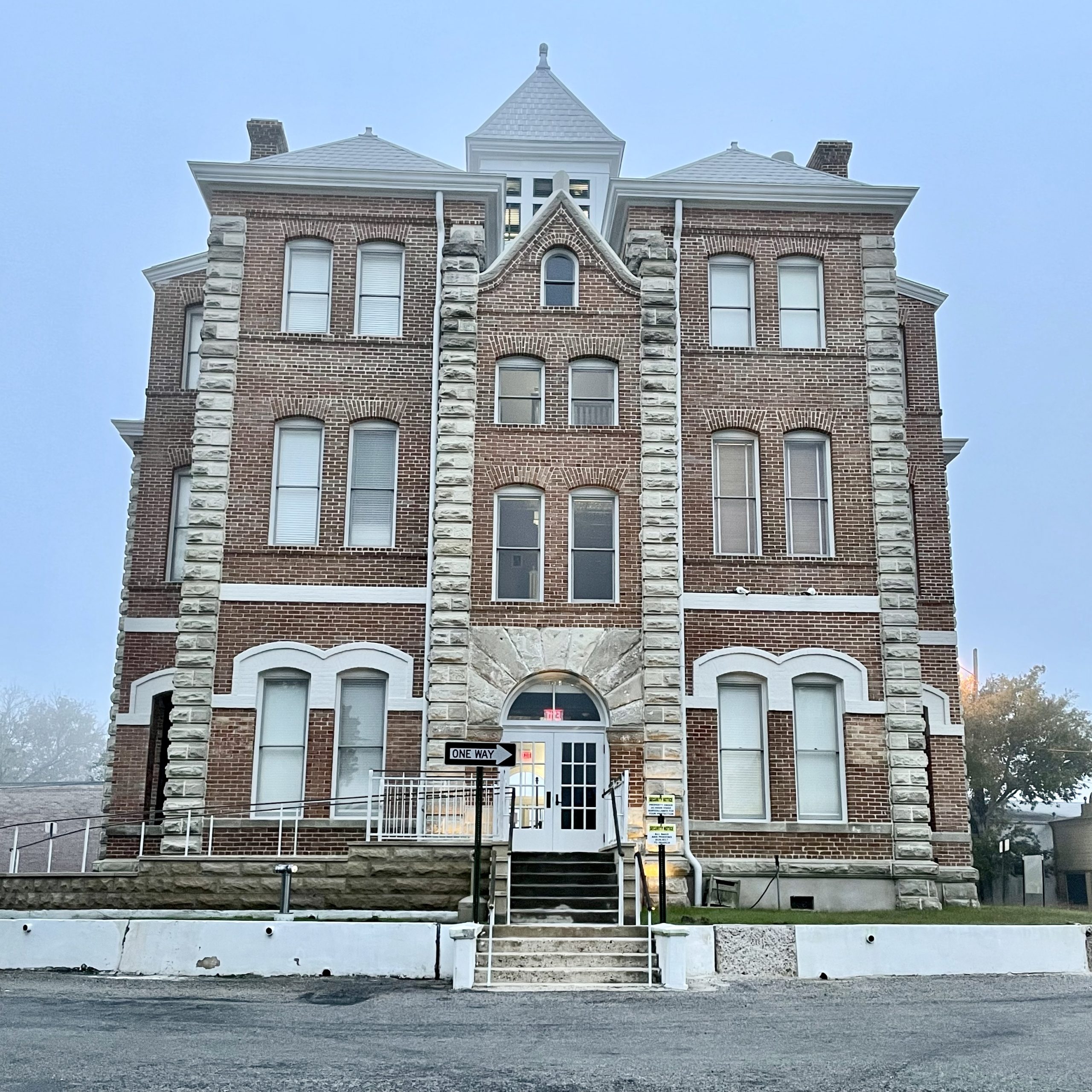 Grimes County Courthouse (Anderson) - Trey Wilson Real Estate Attorney ...