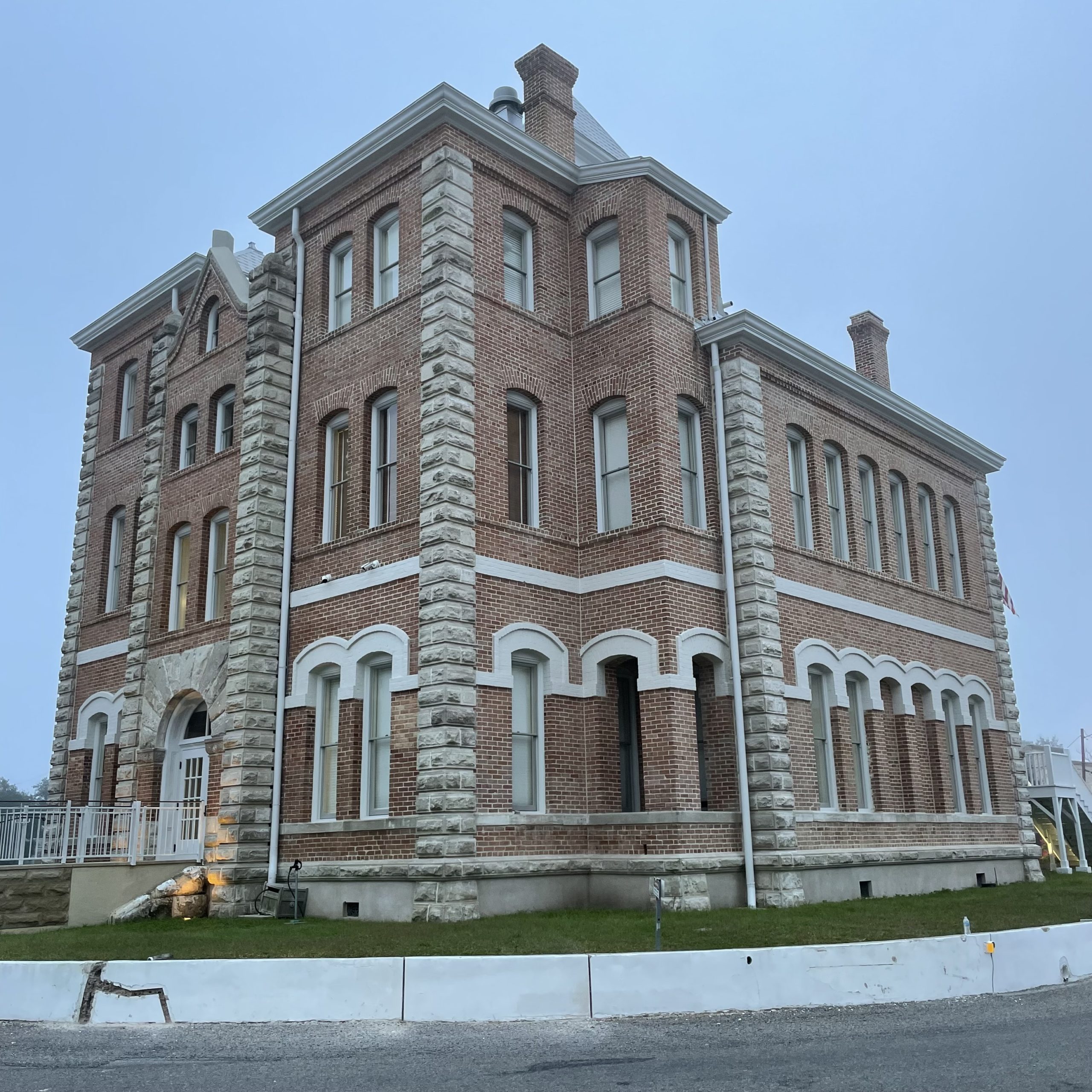 Grimes County Courthouse (Anderson) - Trey Wilson Real Estate Attorney ...