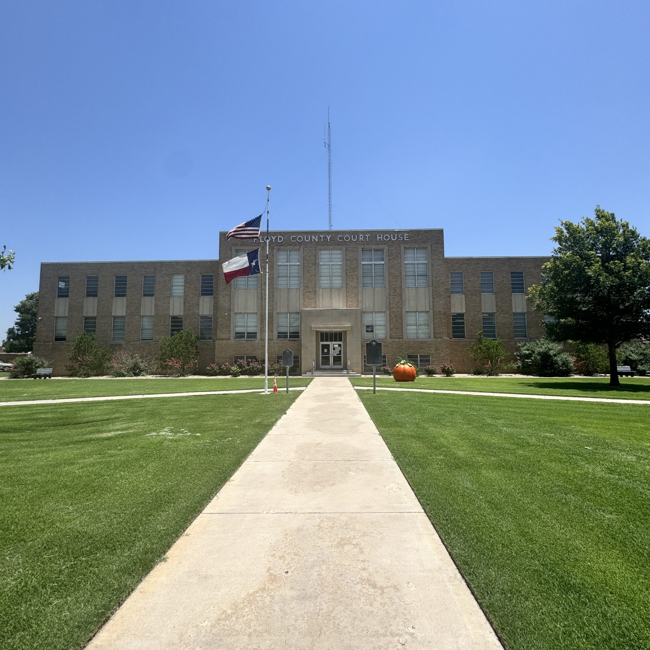 Floyd County Courthouse (Floydada) - Trey Wilson Real Estate Attorney ...